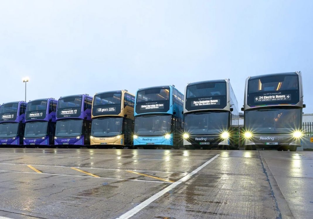 Reading Buses launches 24 Alexander Dennis electric double-deckers ...